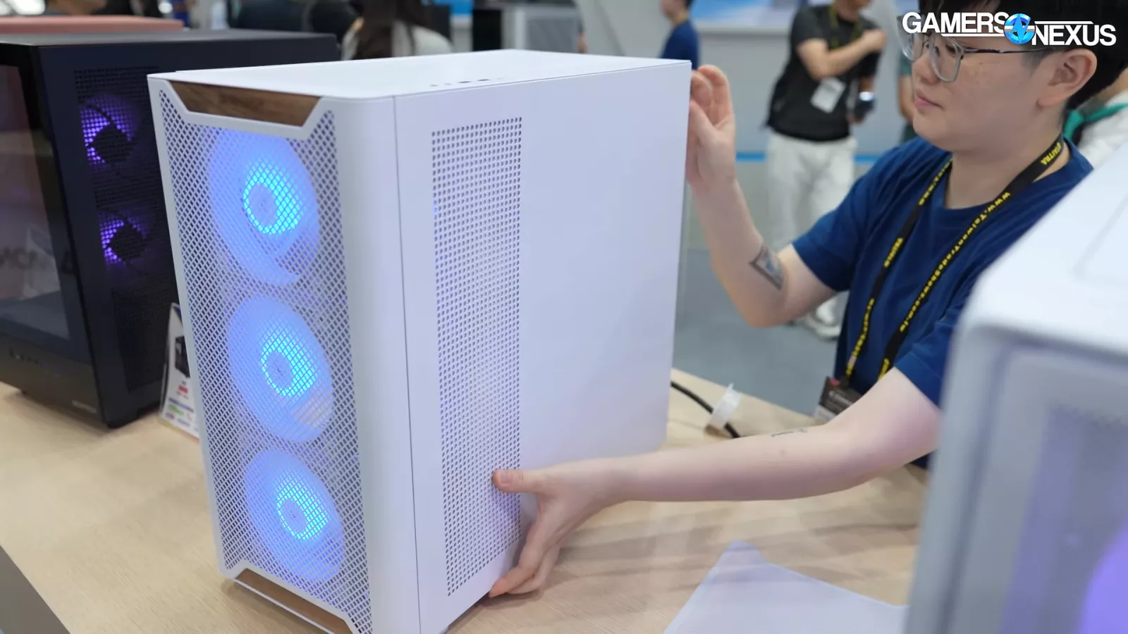 New Montech King 65 Pro, King 95 Mega, Sky 3 PC Cases | Computex 2024 ...