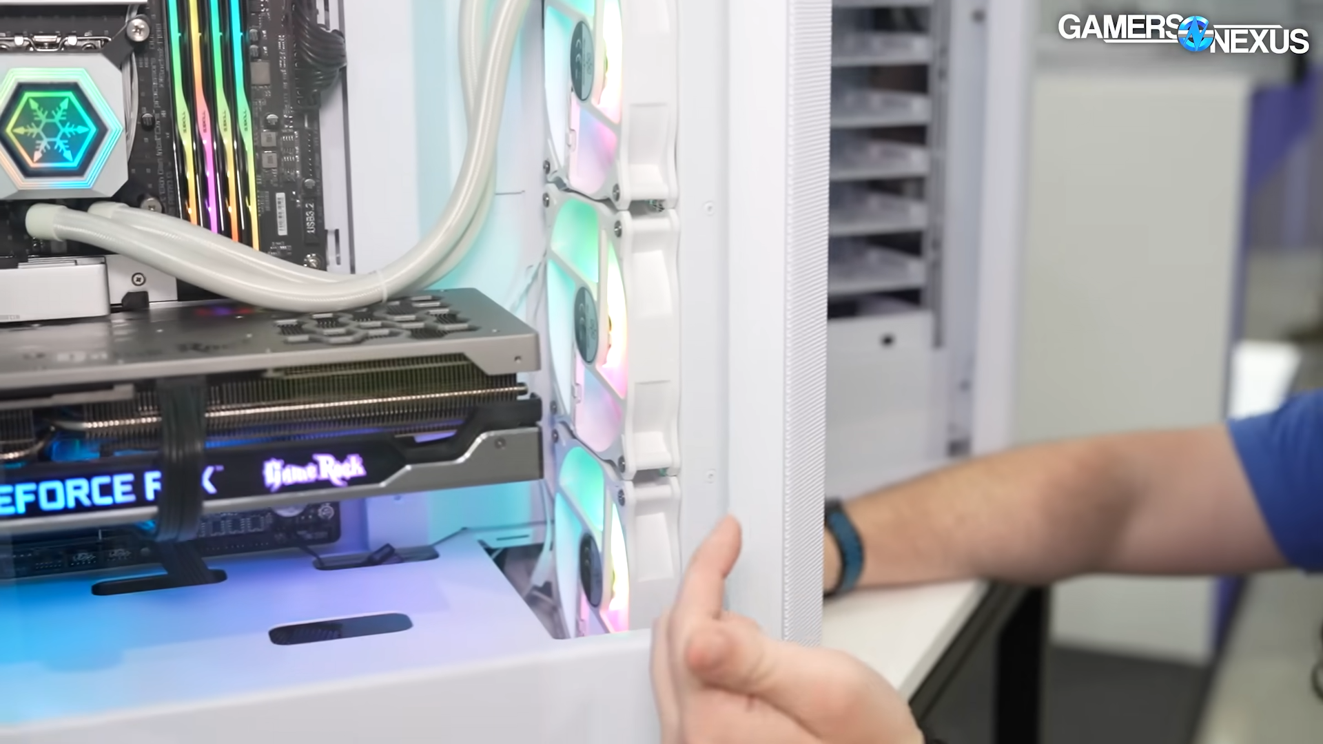 Silverstone's Cases Are Wild: Alta D1, CW04, Fara 514X, & $60 515X ...