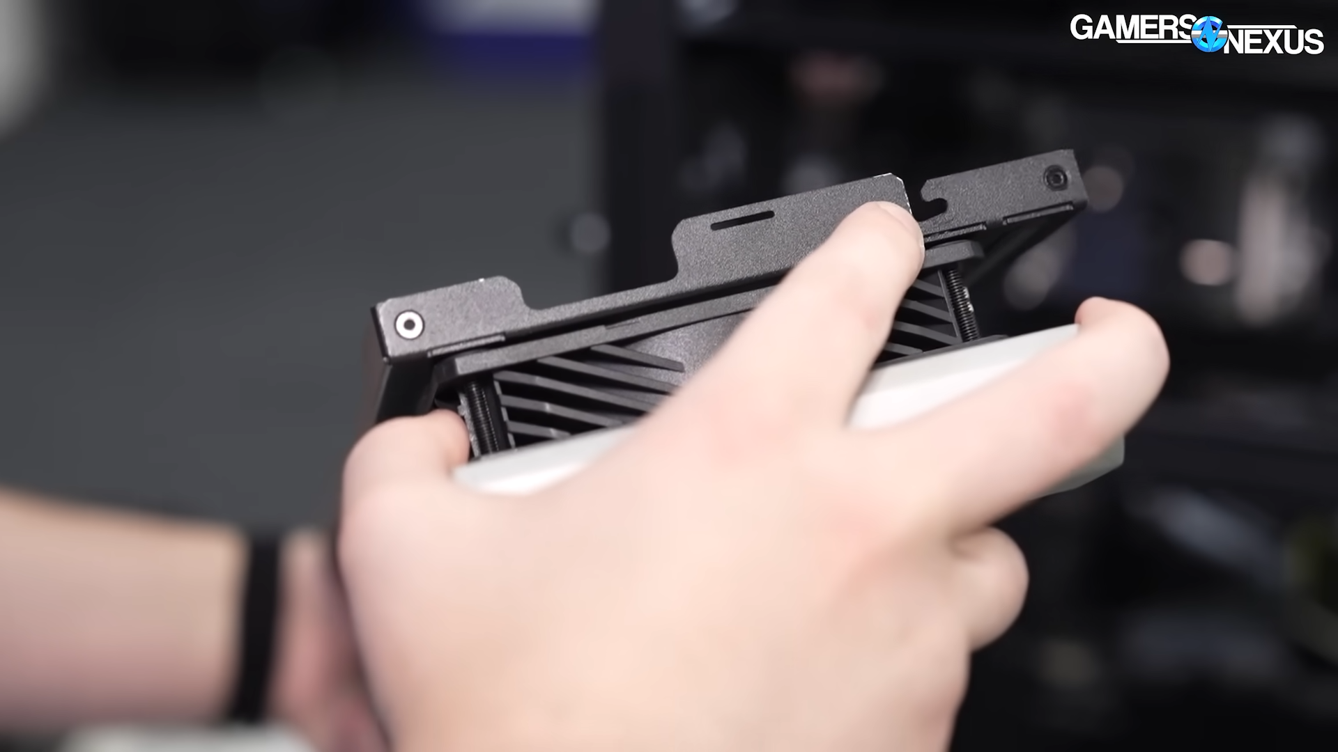 Silverstone's Cases Are Wild: Alta D1, CW04, Fara 514X, & $60 515X ...