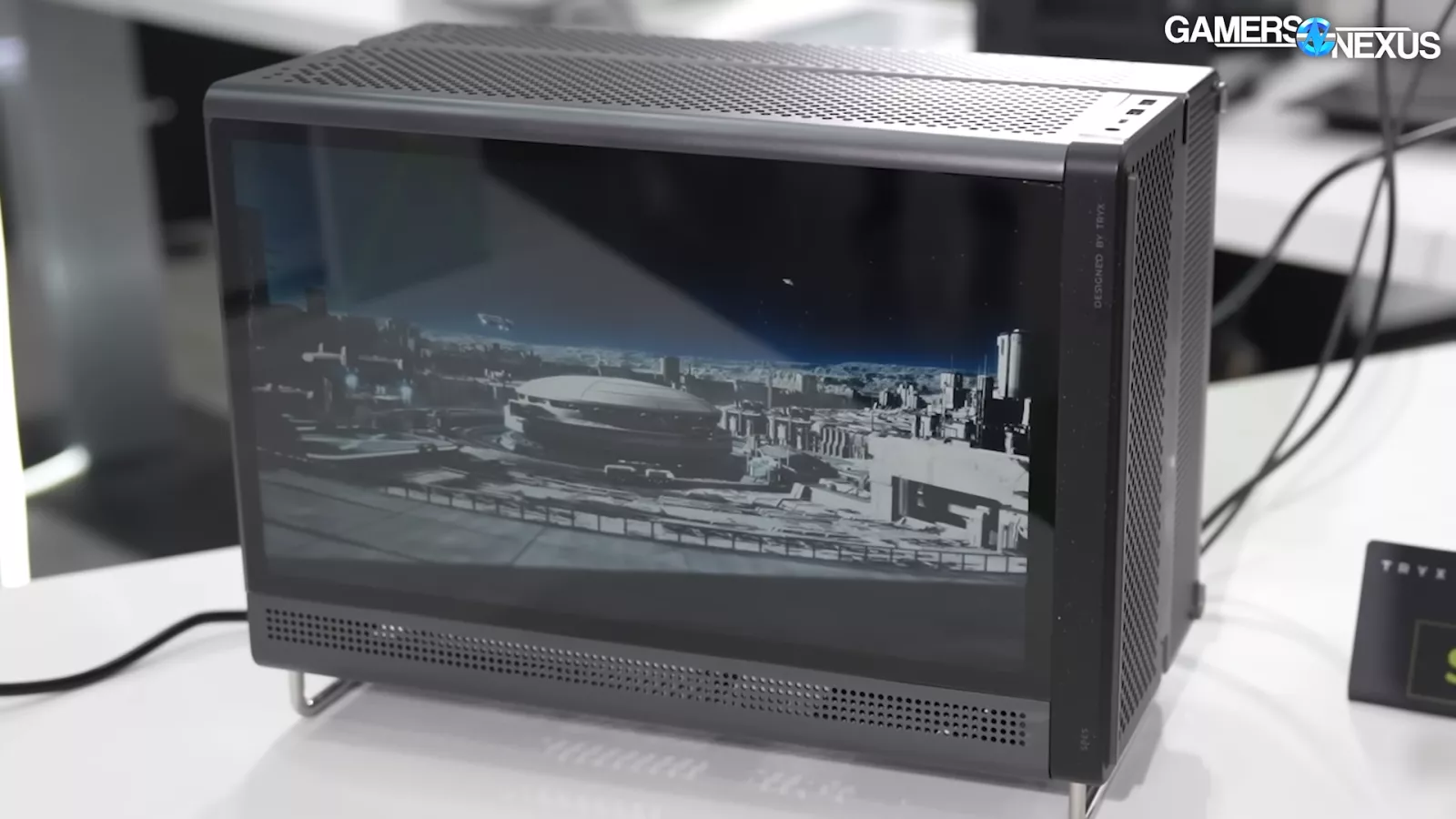 The Weirdest New PC Company: Tryx '3D' Panorama Cooler, Paracord Case ...