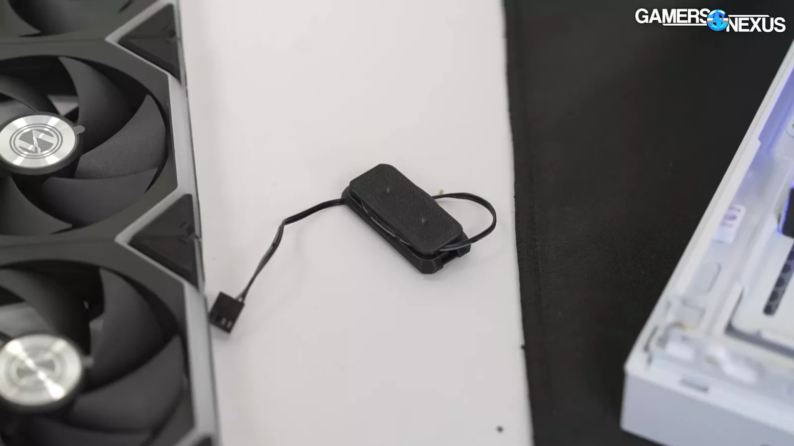 Lian Li's Brilliant Airflow Design: Lancool 207 Budget Case, 217 Wood ...