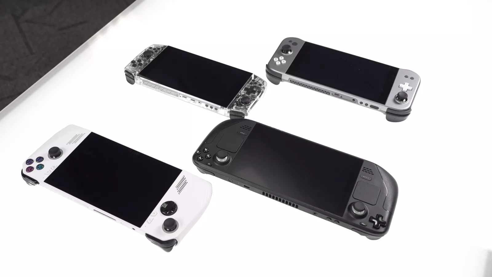 ASUS' Weird ROG Ally Non-Extreme: Z1 Benchmarks vs. Z1 Extreme Ally ...