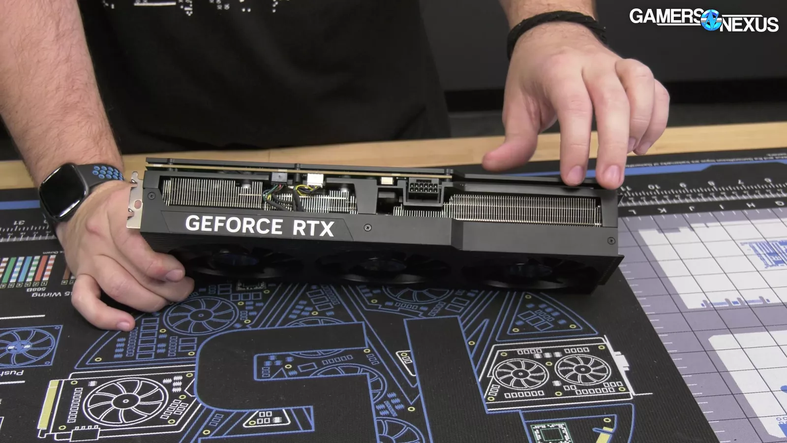 Dell Made an Impressive RTX 4090: Relatively Small, Large Flow-Through ...