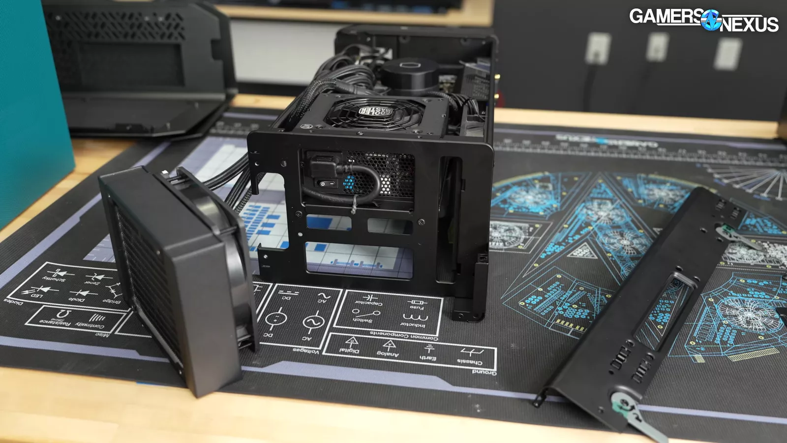 Well-Built Mini-ITX Case: Cooler Master NCORE 100 MAX Review ...