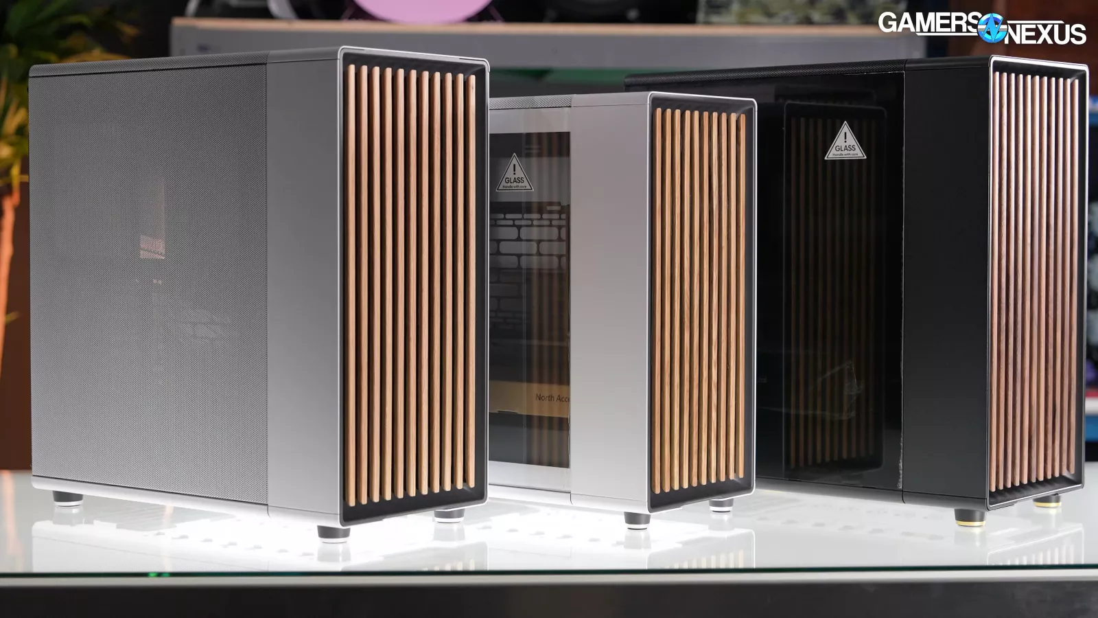Fractal North XL Case Review & Benchmarks: Wood Panels & Mesh | GamersNexus