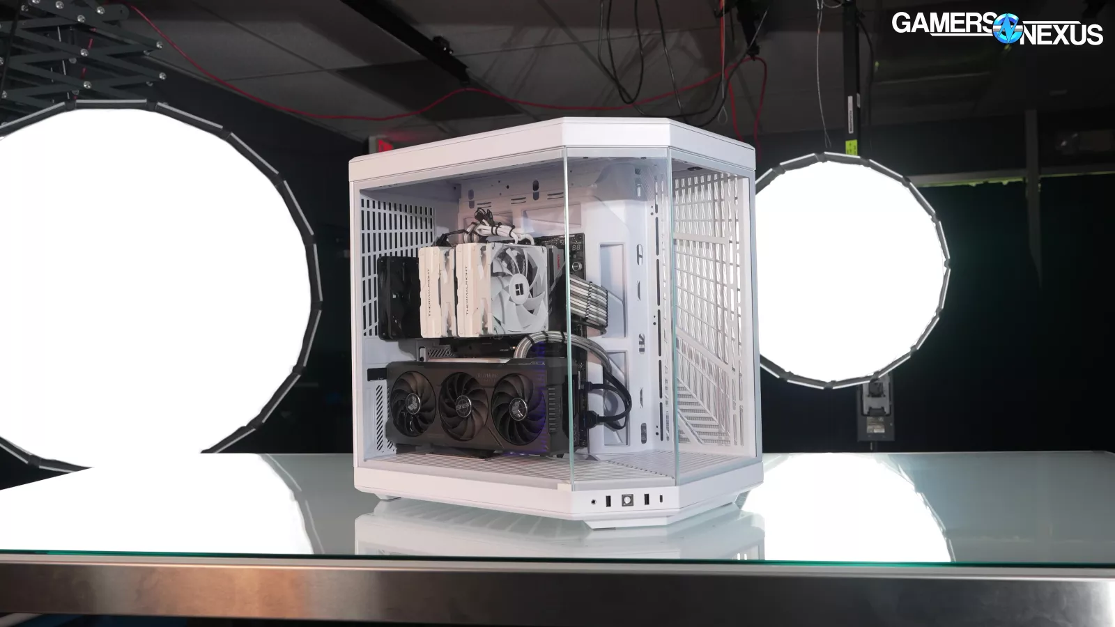 Hyte Y70 Case Review: Thermal Benchmarks, Cable Management, & Build ...