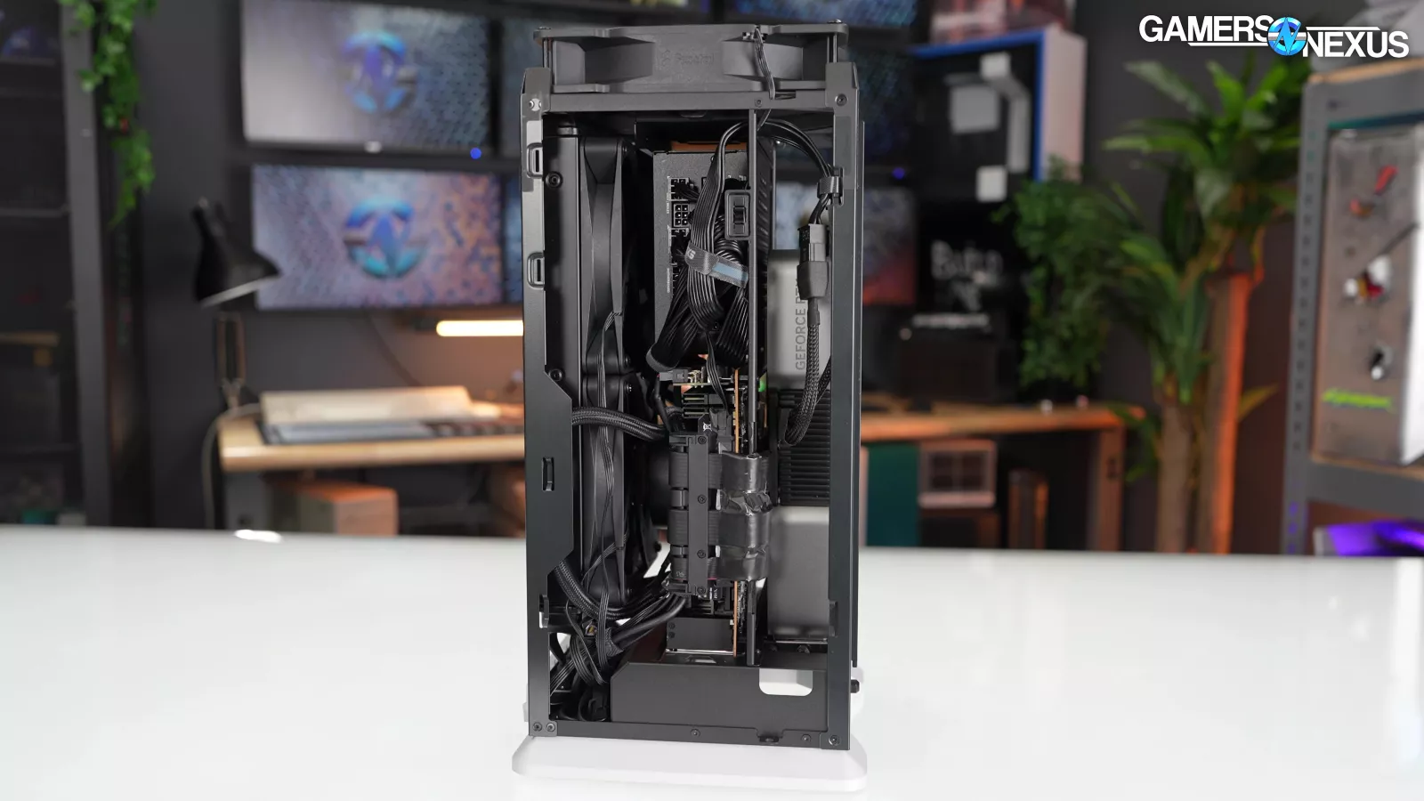Fractal Fumbles: Mood Case Review, Thermals, & Design Oversights | GamersNexus