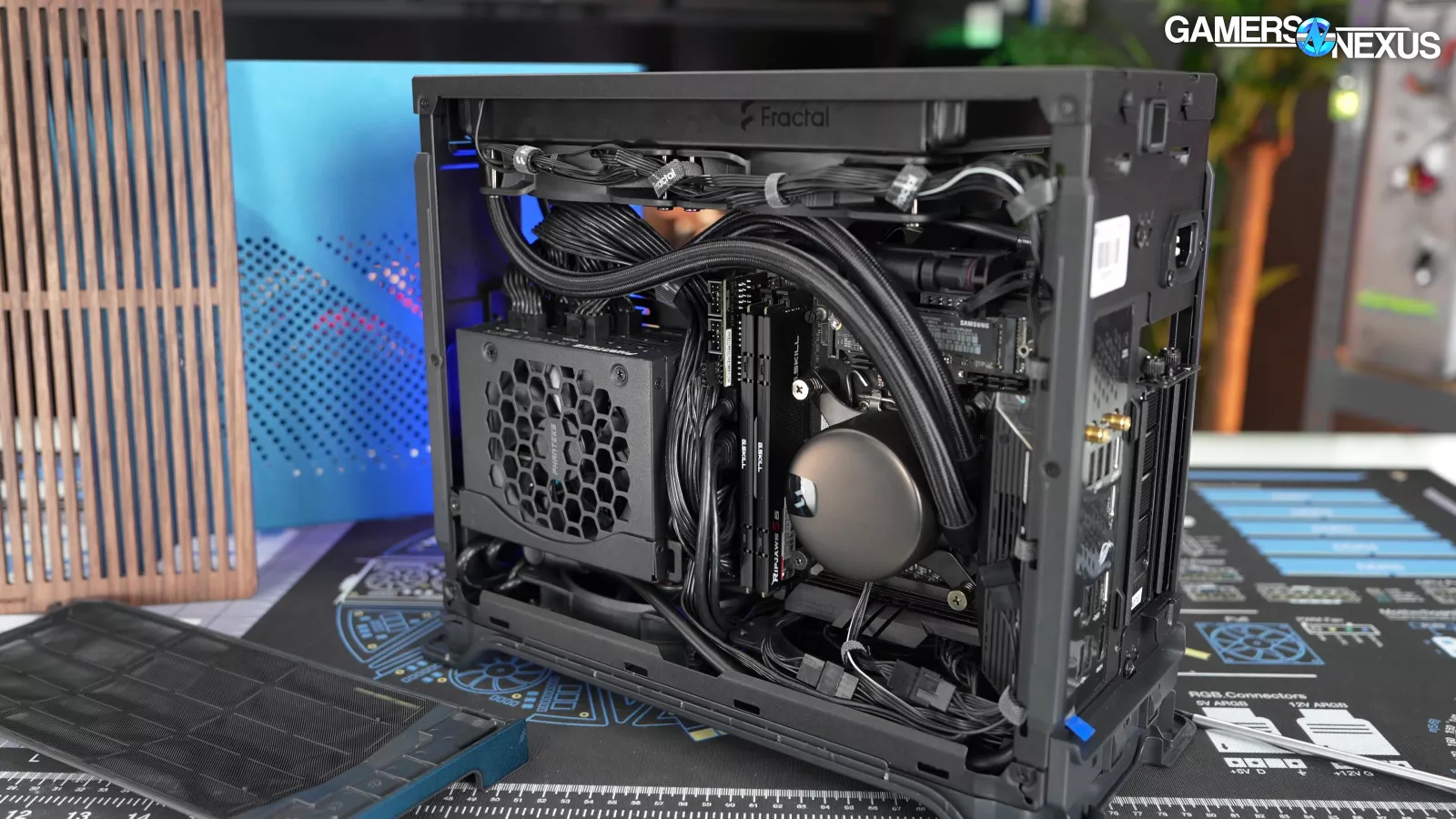 Fractal's Excellent Era 2 Case: Review, Thermal Benchmarks, Cable ...