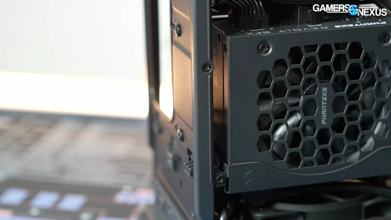 Fractal's Excellent Era 2 Case: Review, Thermal Benchmarks, Cable ...