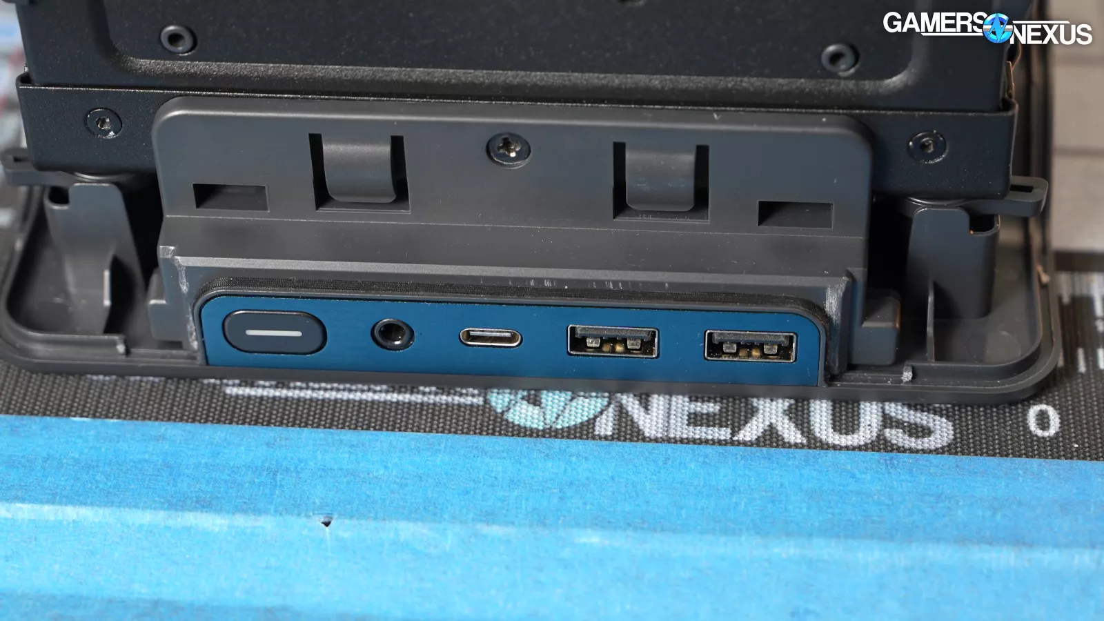 Fractal's Excellent Era 2 Case: Review, Thermal Benchmarks, Cable ...