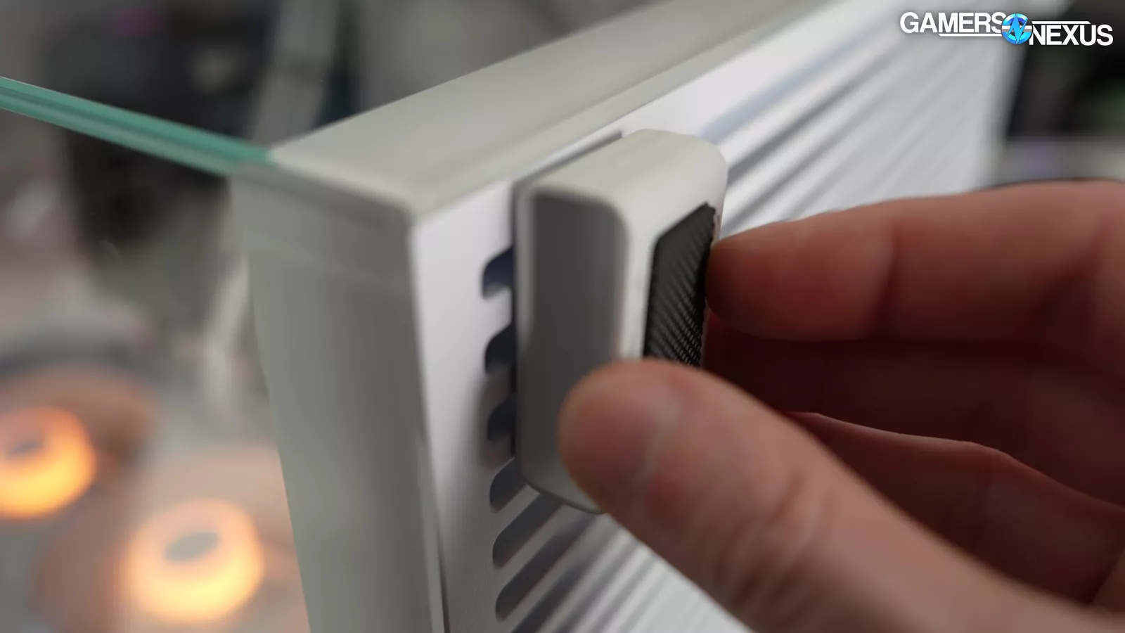 Innovative: be quiet! Light Base 600 Case Review & Benchmarks | GamersNexus