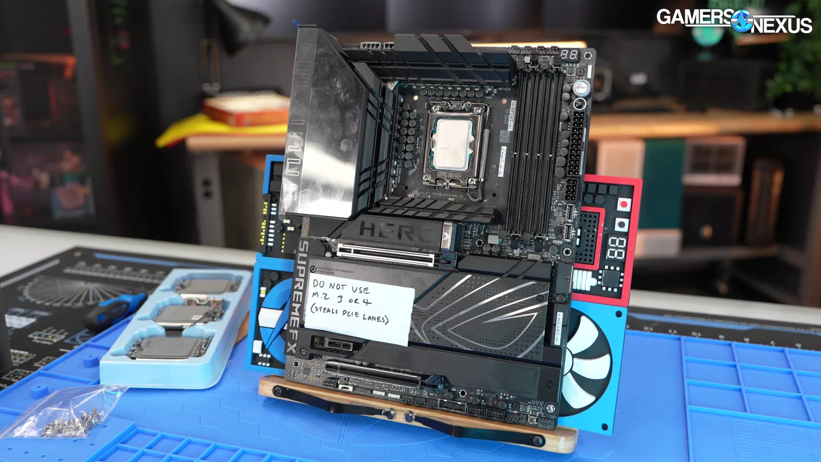 Intel Unbends Its CPUs: 285K RL-ILM vs. Standard ILM Laser, Pressure ...