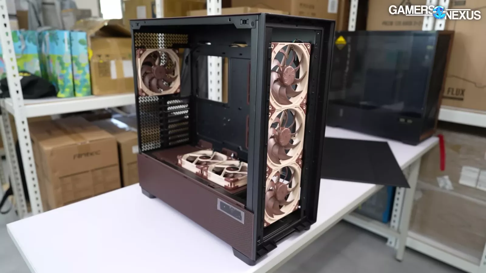 Noctua Case x Antec Flux Pro, New Antec 900, & High Airflow Cases | GamersNexus