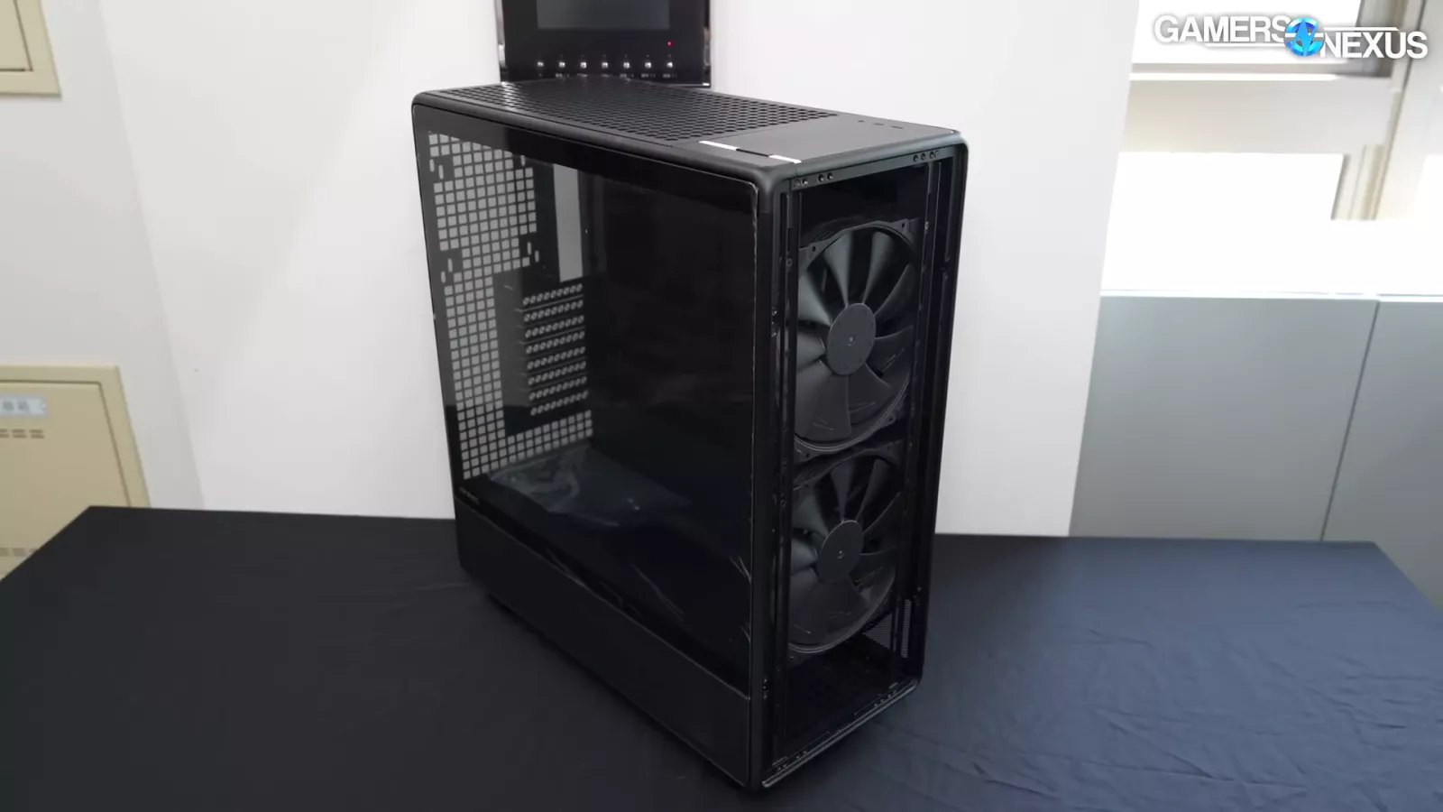 Noctua Case x Antec Flux Pro, New Antec 900, & High Airflow Cases ...