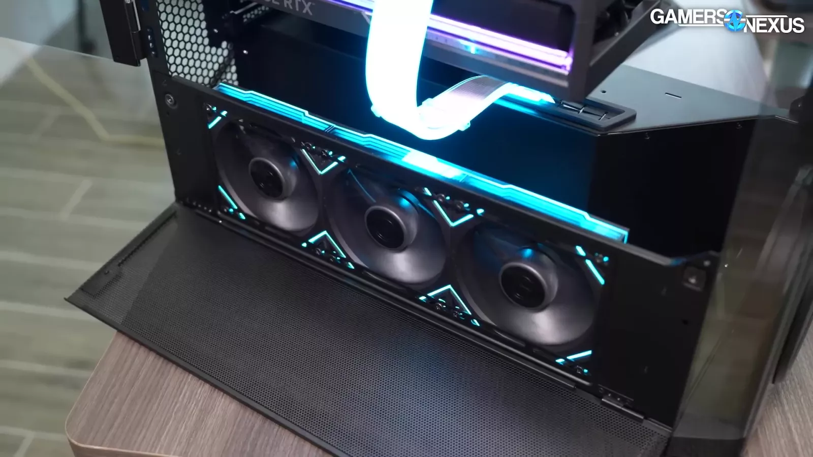 Lian Li Lancool 4 Has Fans in Glass, 217 Infinity, DAN B4, and $45 Case ...