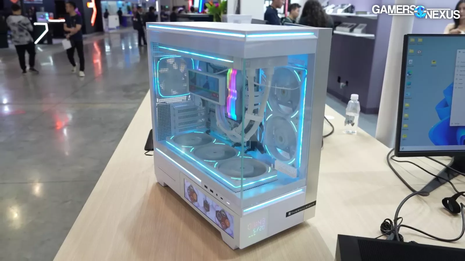 Thermalright is a Menace: Dozens of New Coolers, New Case, 17-Blade Fan ...