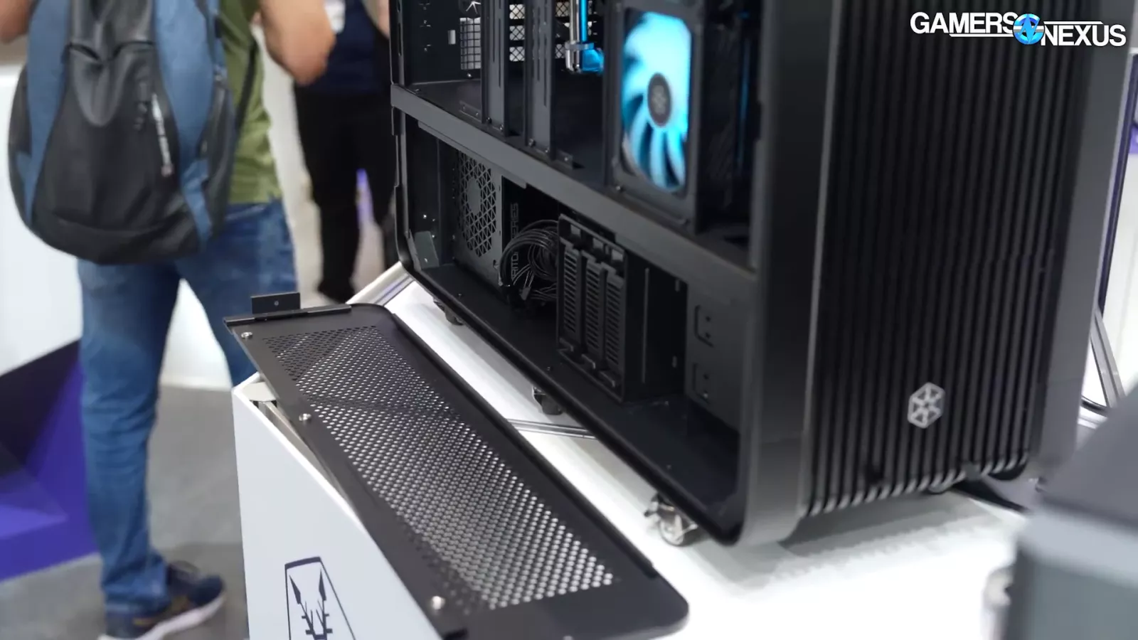 Unironically the Best Case: Retro Silverstone FLP02 with Turbo Button ...