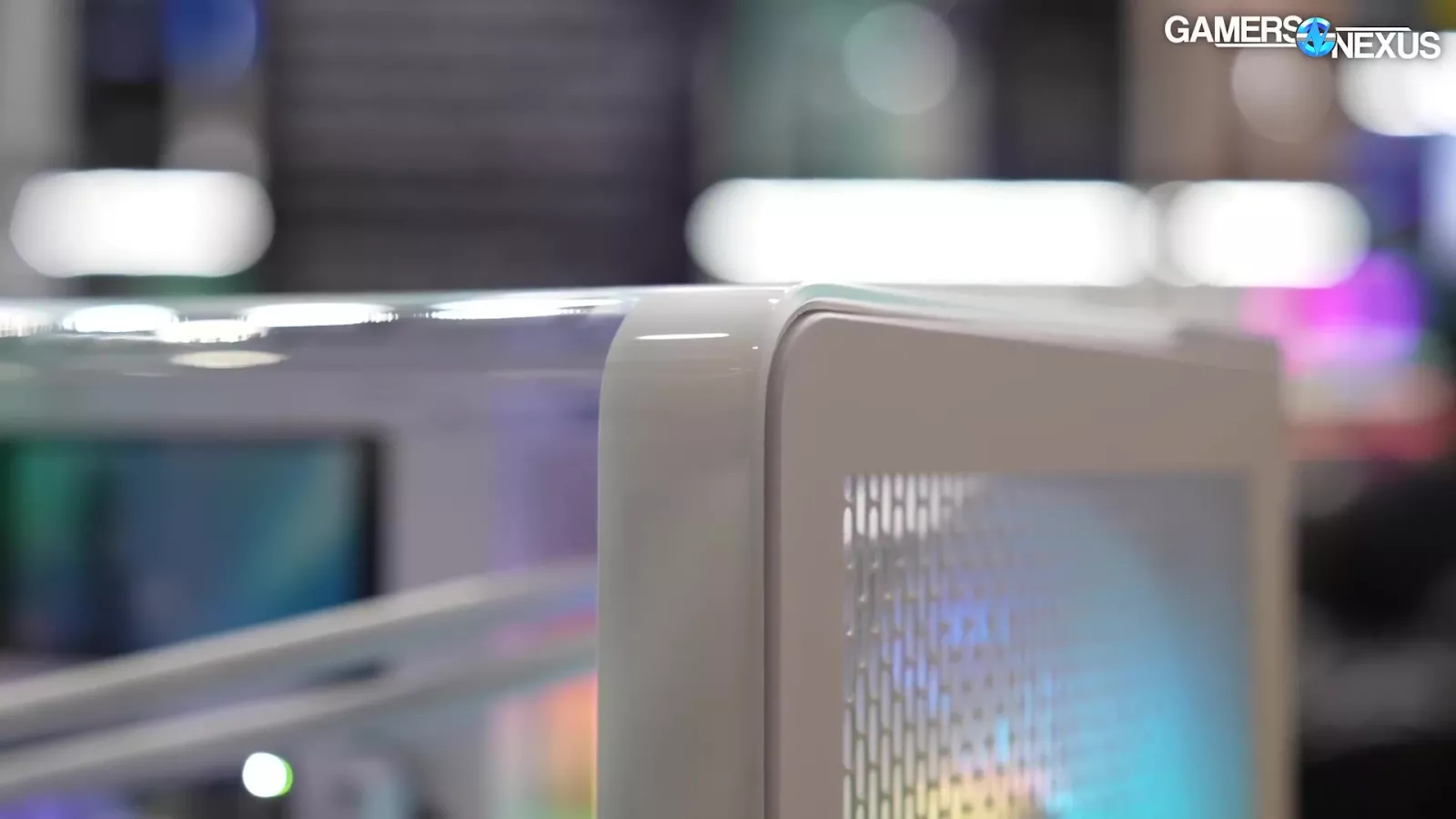 Thermaltake Immersion Cooling, View 390 Air, Minecube Cooler, & TR200 ...